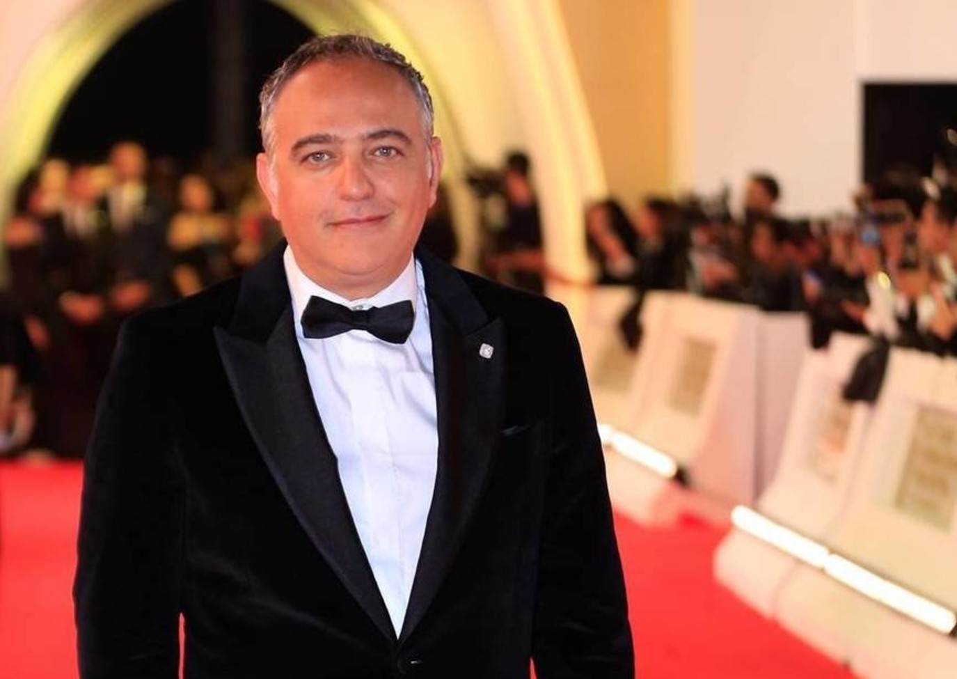 أول تعليق من محمد حفظي على فوز فيلم "19 ب" بثلاث جوائز في مهرجان ...