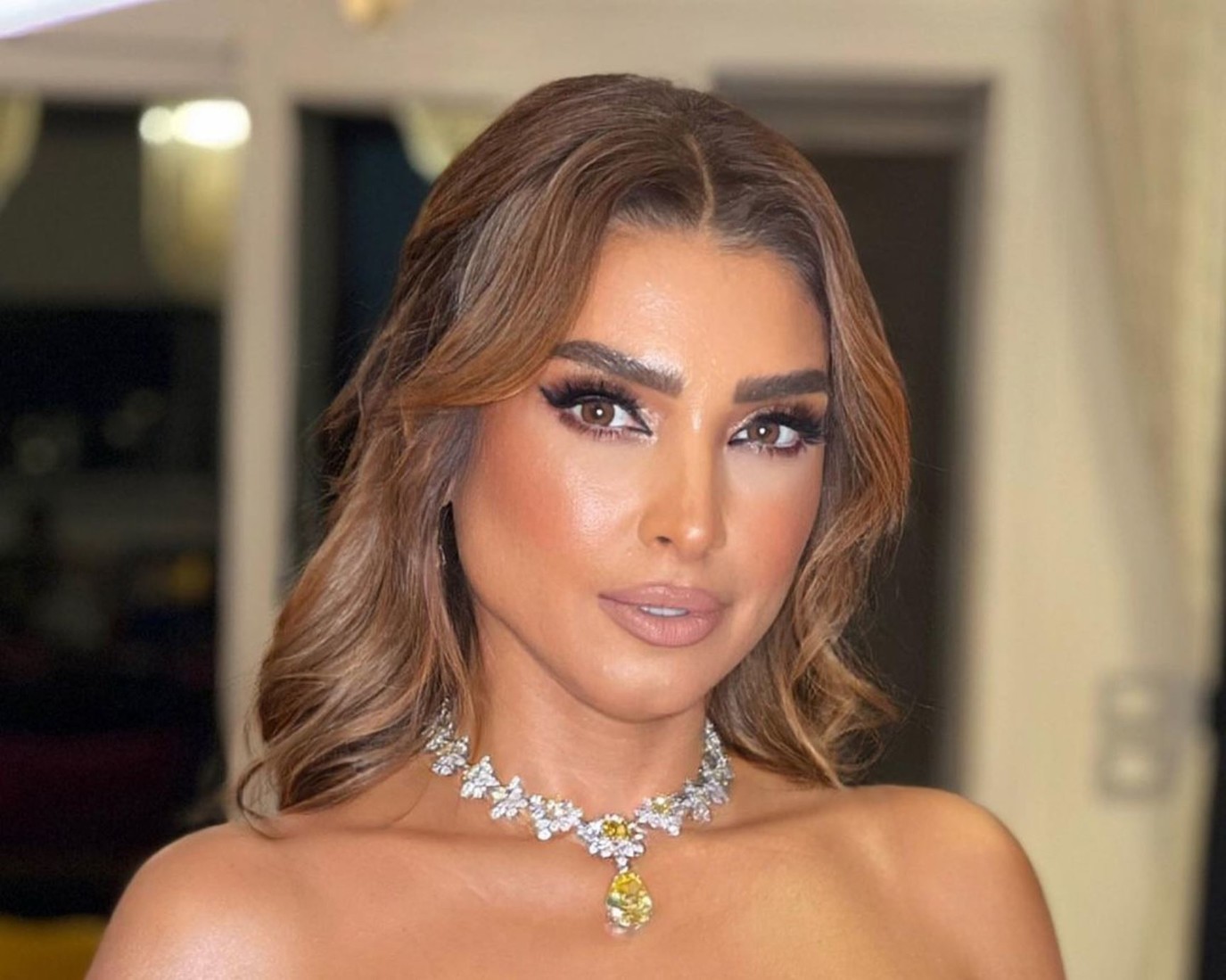 روجينا تكشف سر غيابها عن جمهورها.. تعرضت للسرقة في لندن | مجلة سيدتي