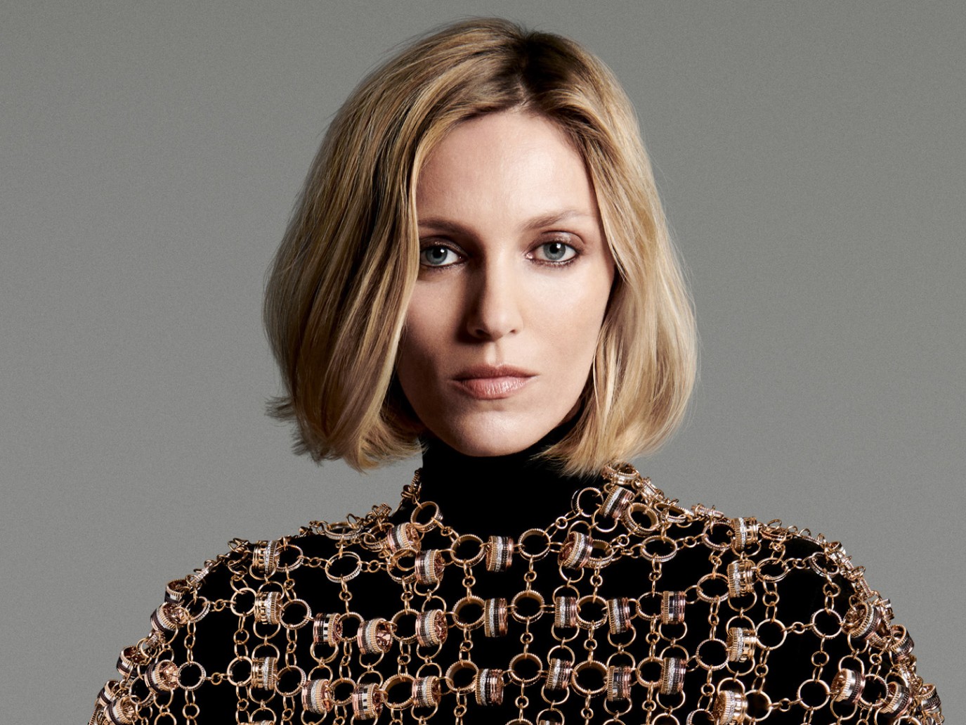 مجوهرات ذهبية مستوحاة من عالم الموسيقى المتنوع | مجلة سيدتي