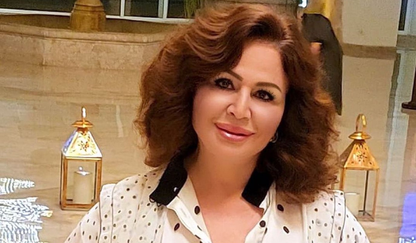 إلهام شاهين تعلن تأجيل عقد قران ابن شقيقها للمشاركة في عزاء المنتجين ...