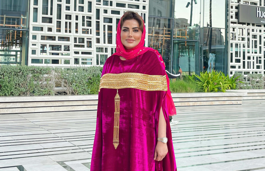 الفنانة العُمانية زهى قادر: أطمح إلى تجسيد شخصيات مركبة | مجلة سيدتي